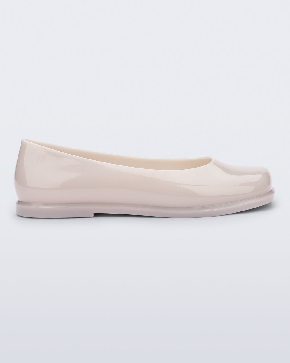 Ruby Flat in Pearly Beige & Melissa Shoes US