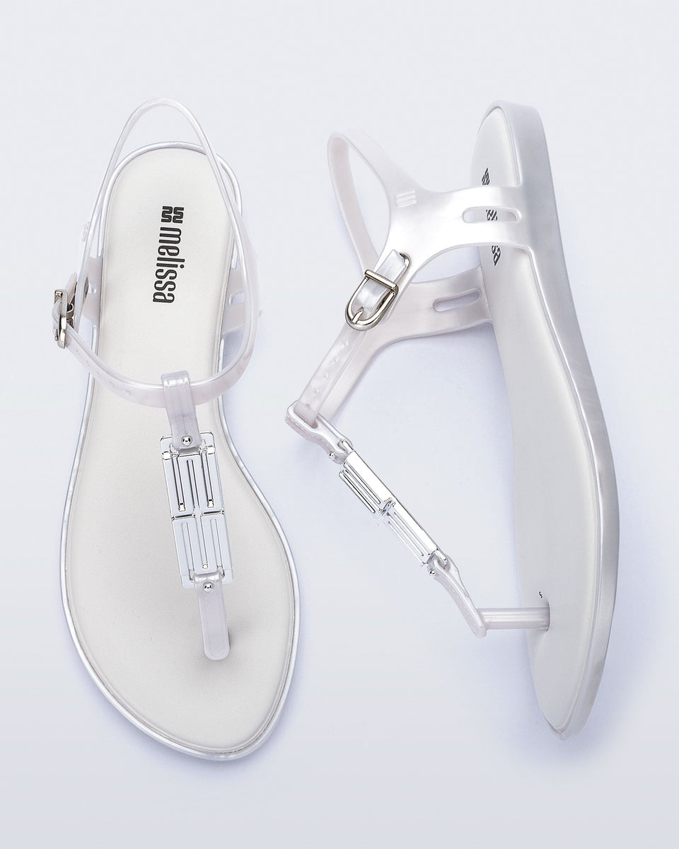 Solar M Chic Sandal in Pearly White & Melissa Shoes US